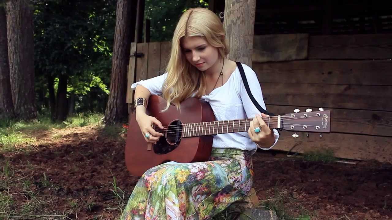 Willow Martin covers, First day of my life By Bright Eyes - YouTube