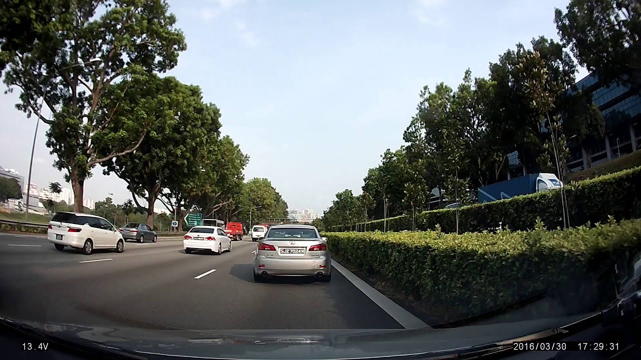 SJZ7824M Dangerous Road Behavior Pt.4/5 - YouTube