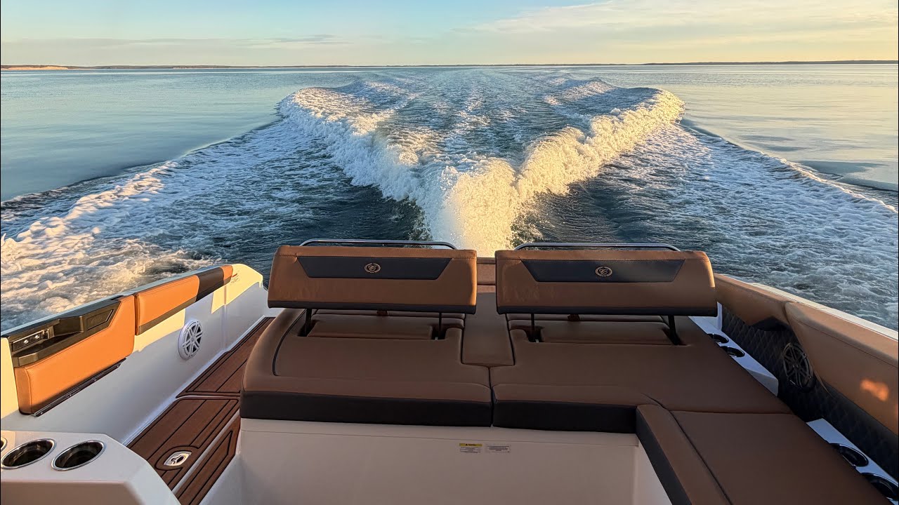 Cobalt R31 Performance Run | Strongs Marine - YouTube