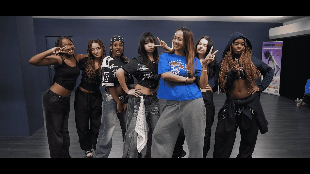 CYAN 'Match My Vibe' Dance Practice Behind The Scenes - YouTube