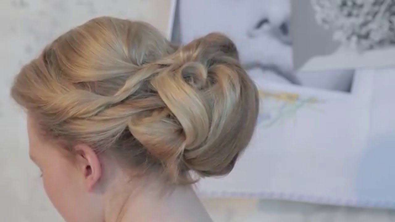 How to create a textured chignon - YouTube
