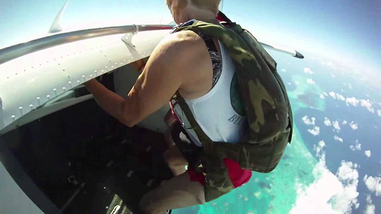 Epic Skydiving Compilation (HD) - YouTube