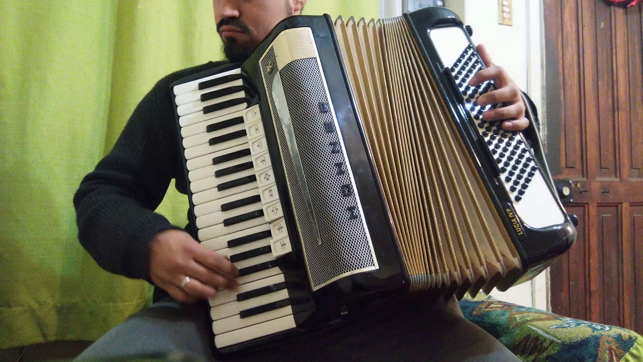 Acordeon Hohner Lucía IV P - YouTube