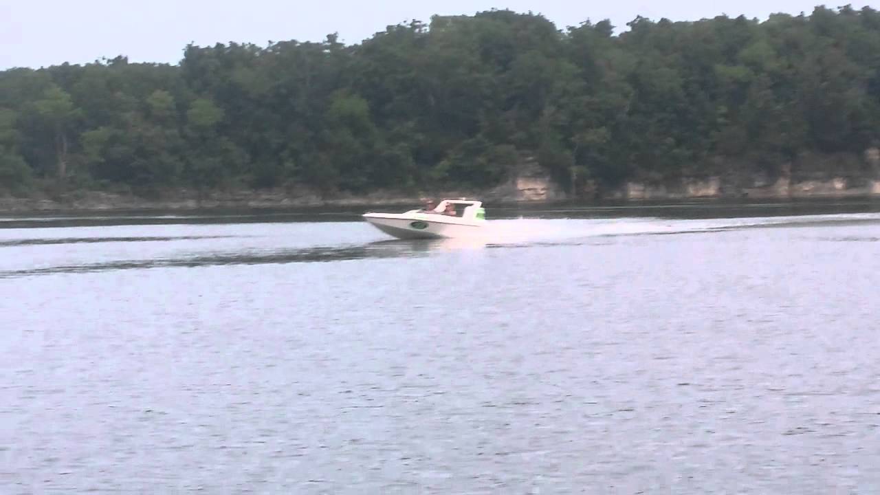 2001 paradise f13 clip 2 - YouTube