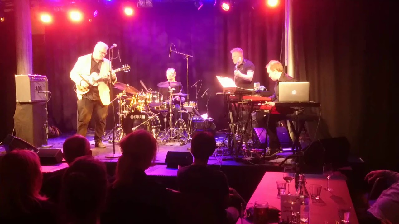 "SOS" - Staffan William Olsson & Babylon Brothers, Sanden scene, Larvik ...