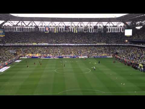 Emre Belözoğlu cem garipoğlu sabri sarıoğlu ananızı s... Emre Belözoğlu