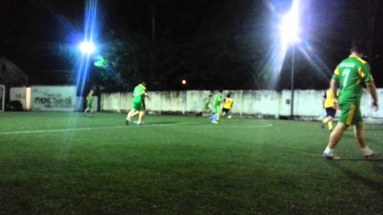 20131114 191934 BVB (HN) vs BVGI (H1) - YouTube