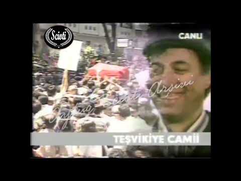 Ünlü Oyuncu Kemal Sunal'ın Cenaze Töreninden Hiç Görmediğiniz Görüntüler