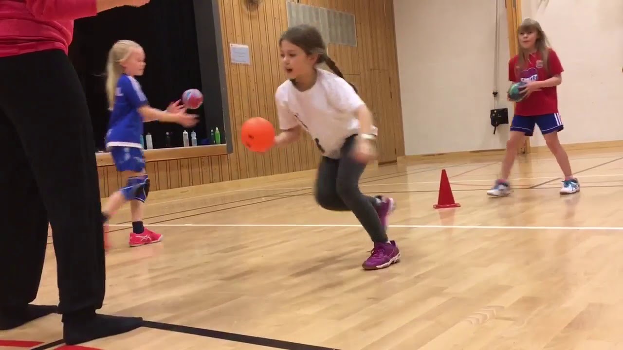 Hanball for kids - YouTube