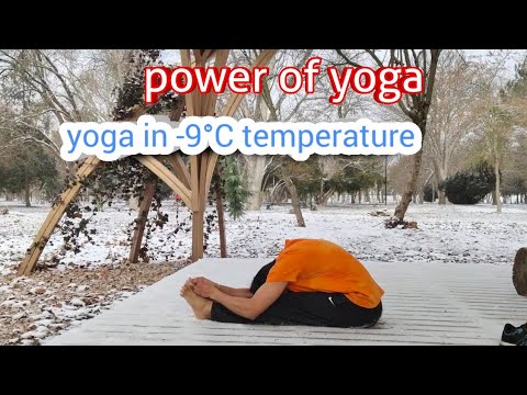 Power of yoga -9°C temperature || Russia vlog