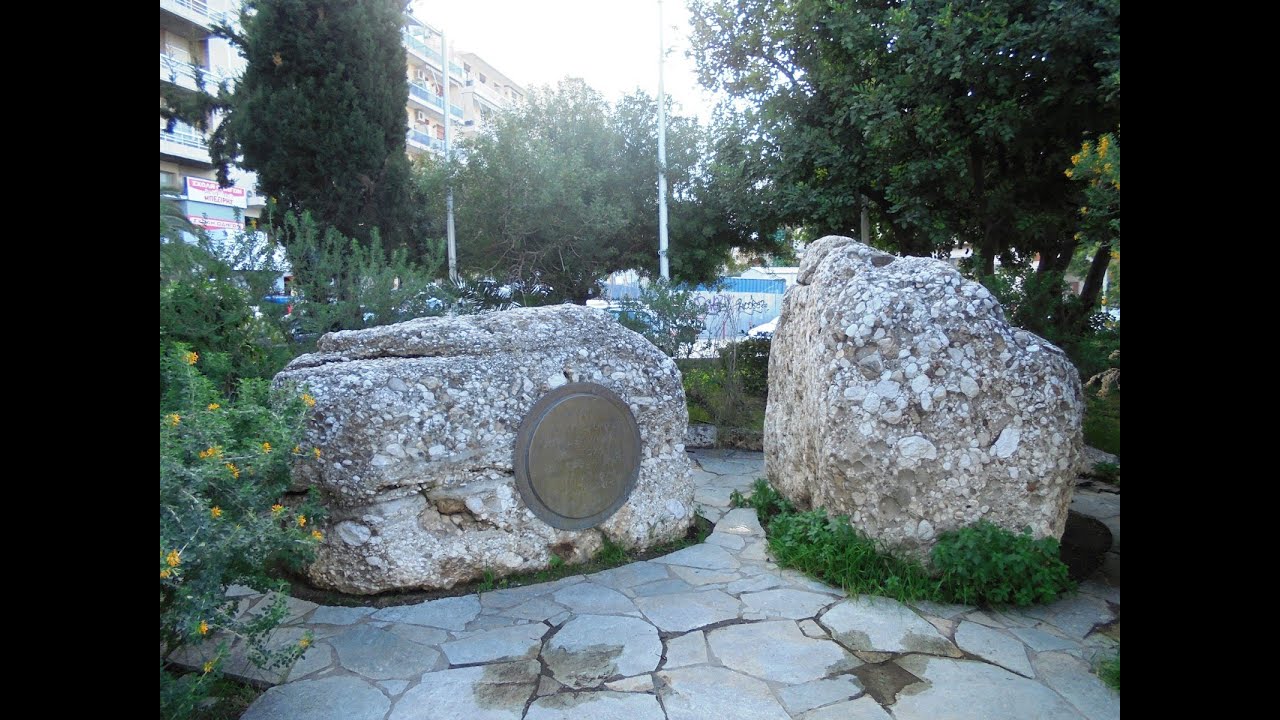 Το μνημείο της Μικρασιατικής Καταστροφής στη Νέα Σμύρνη - YouTube