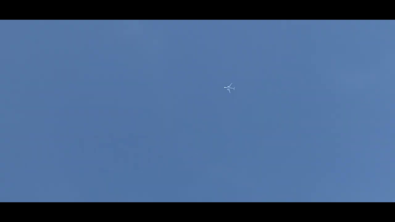 ITA Airways Airbus A350-941 (AZ609, EI-IFC) departing from JFK Airport ...