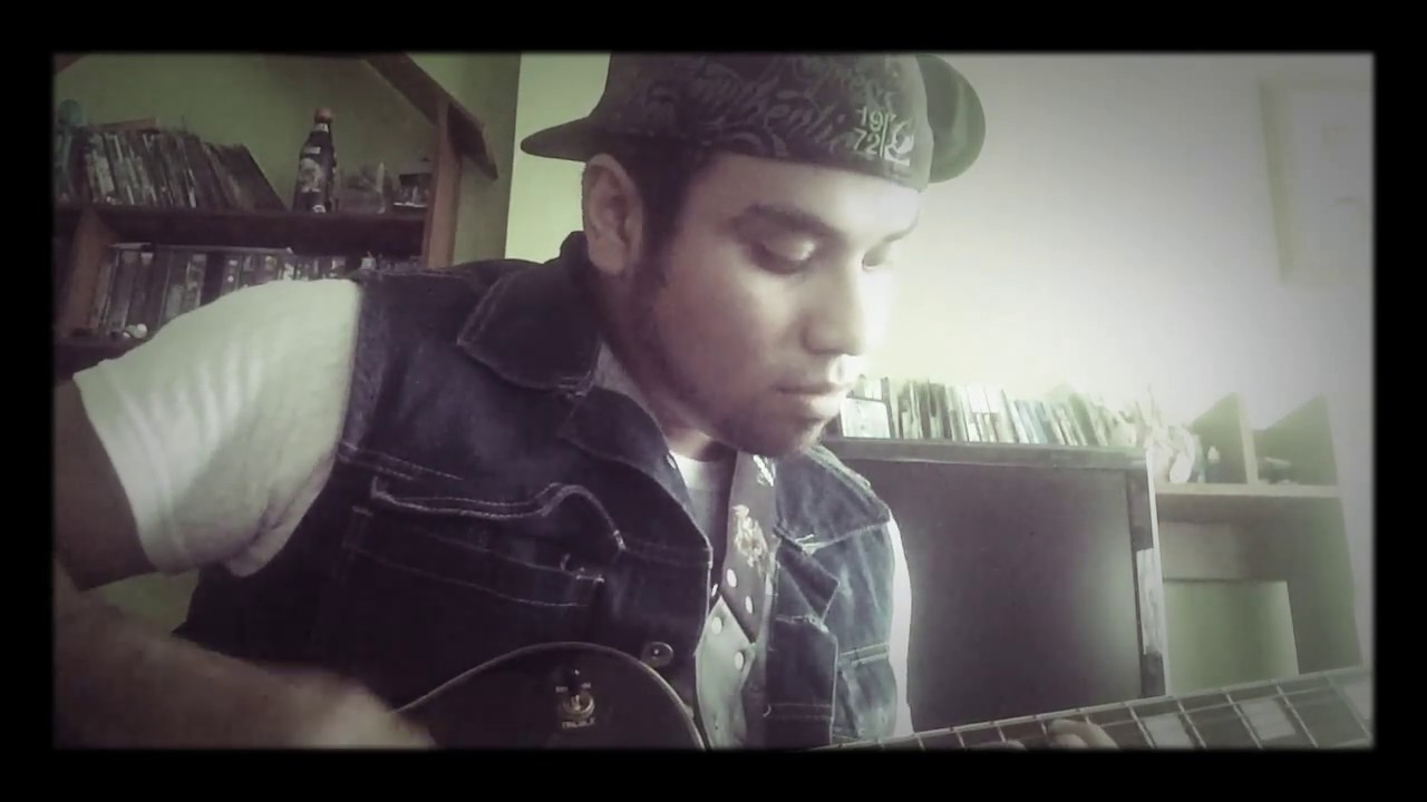 Blitzkrieg bop- The Ramones cover by Dan - YouTube