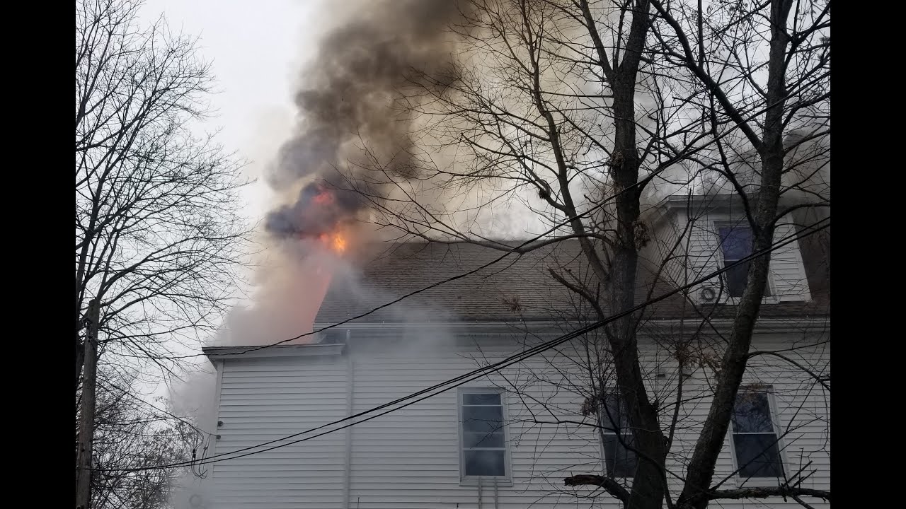 Structure Fire 1 Abbott Place With WFD and Udizzy1969 - YouTube