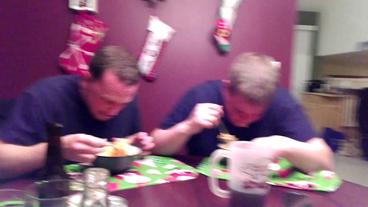 2013 Mac n Cheese Eating Contest - YouTube