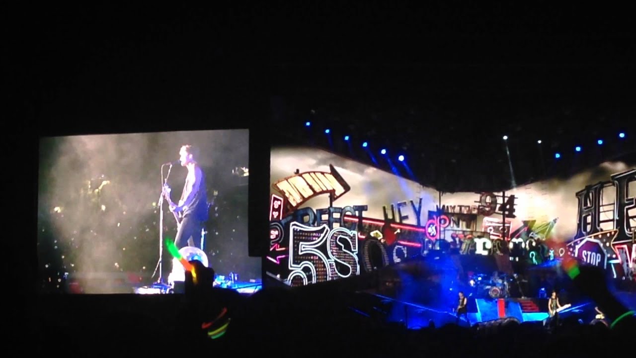 Long Way Home - 5SOS WWA TOUR 9/13 - YouTube