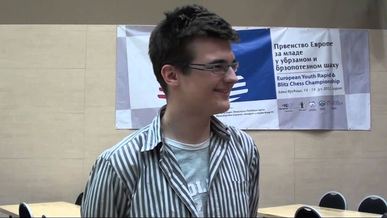 IM Denis Kadrić-apsolutni šampion Evrope u ubrzanom šahu za 2012 - YouTube