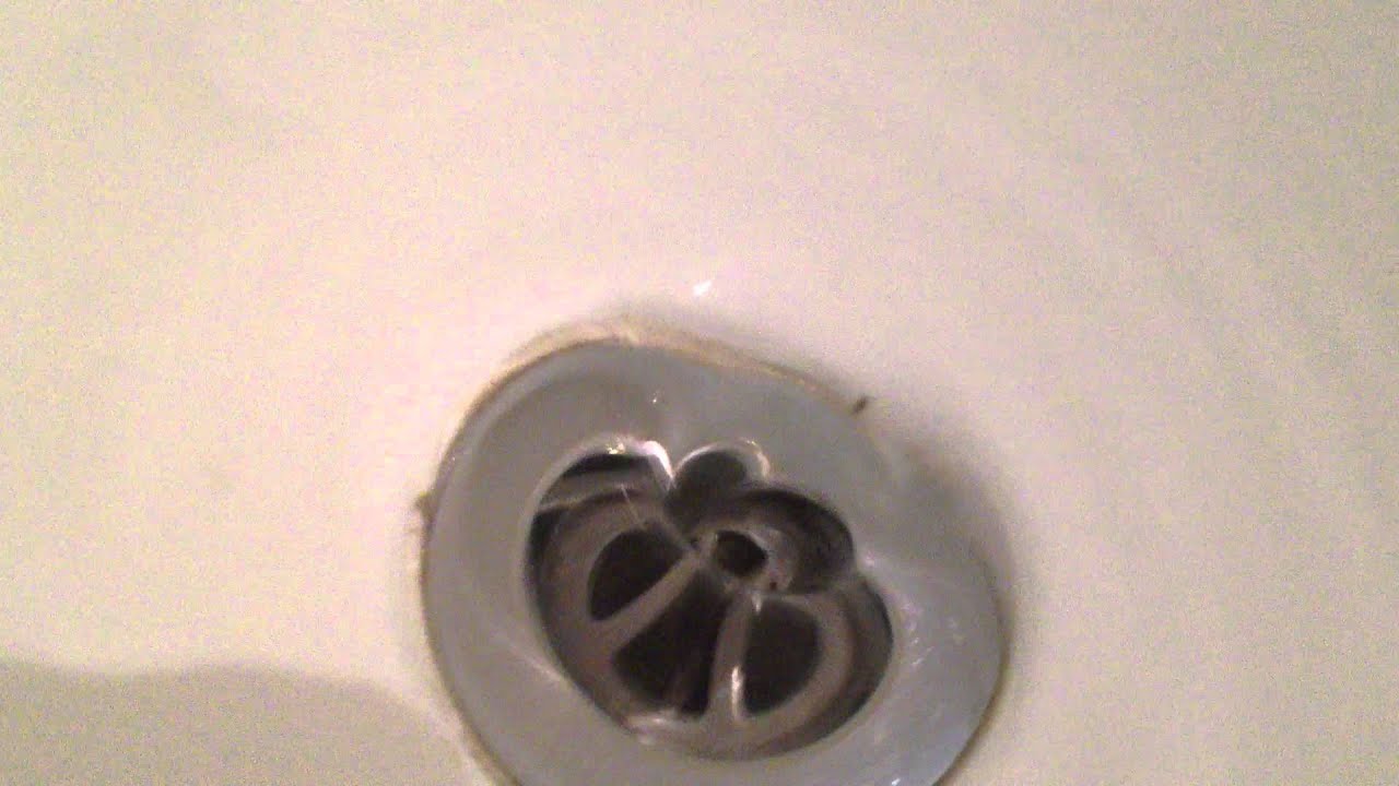 Water Drain test in Australia - Coriolis Effect - YouTube