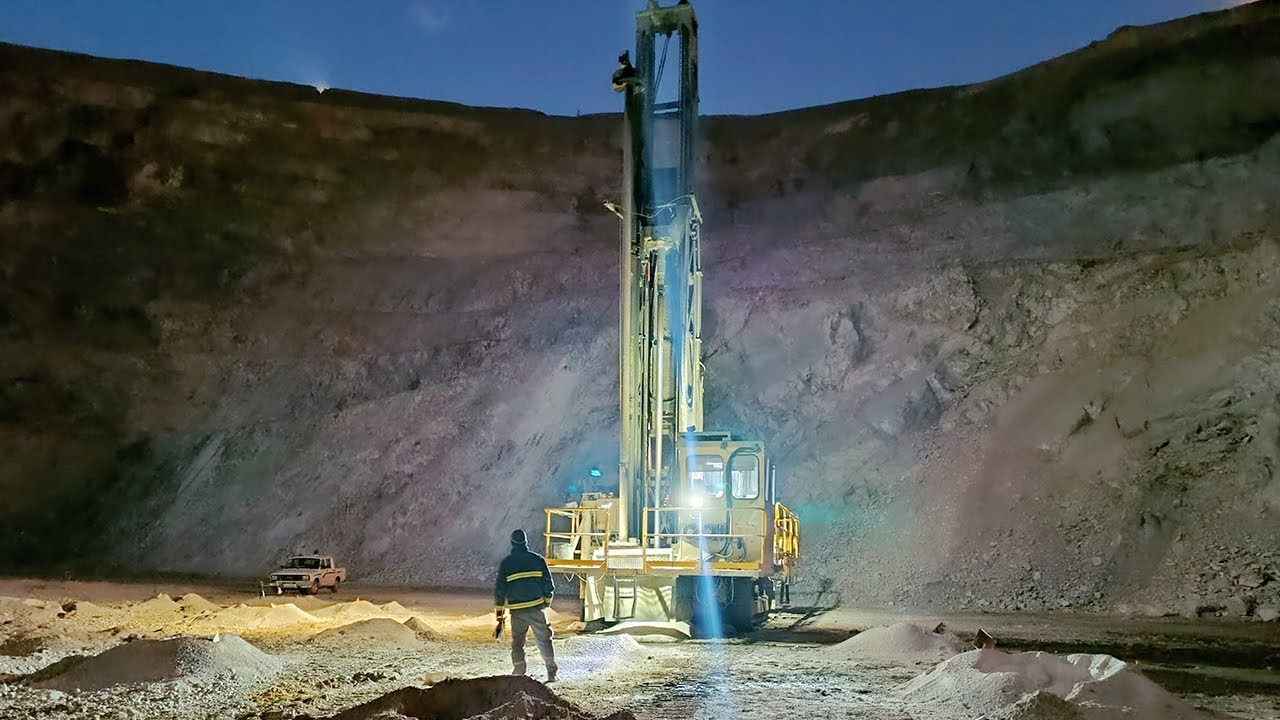 dml drilling and blasting machine - YouTube