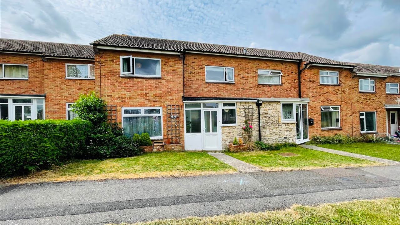 [Property For Sale] Trenchard Way, Melksham - YouTube