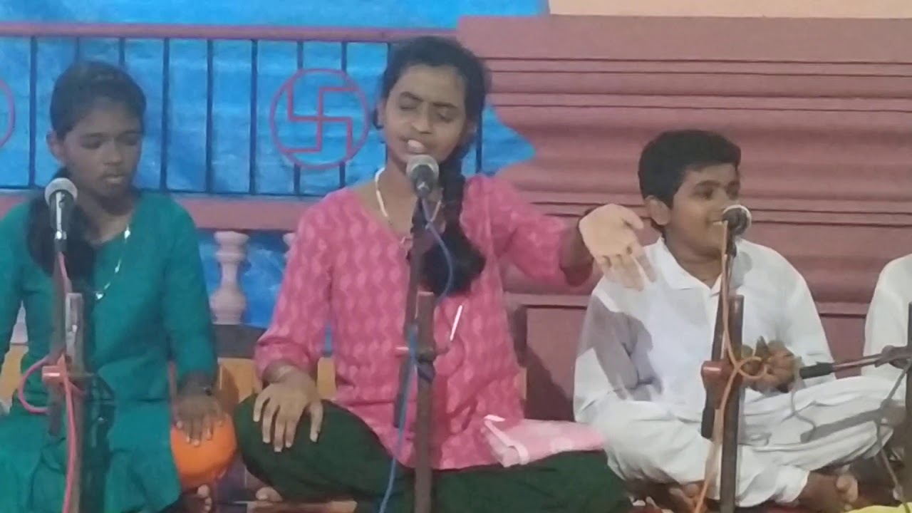 Majhe maher pandhari presented by Riddhi Shetgaonkar - YouTube