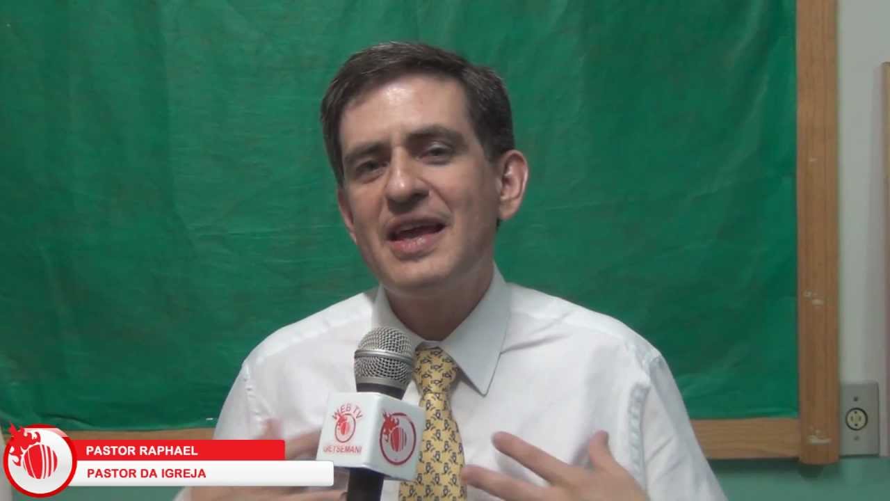 Entrevista com Pastor Raphael - YouTube