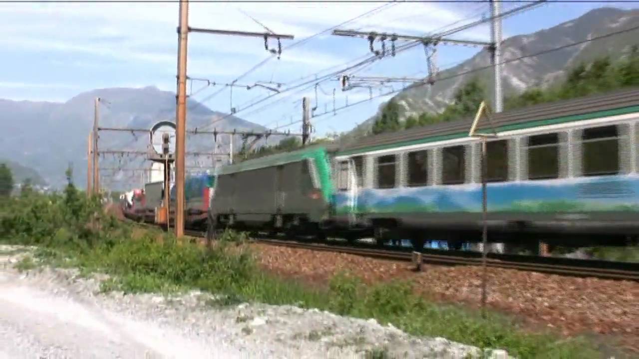 Trains in the mountains : la ligne de la Maurienne - YouTube