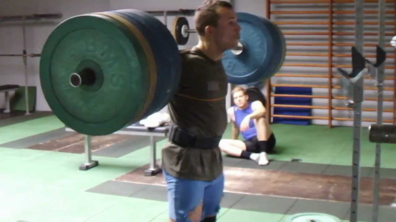 Squat nuque maxi 230kg - YouTube