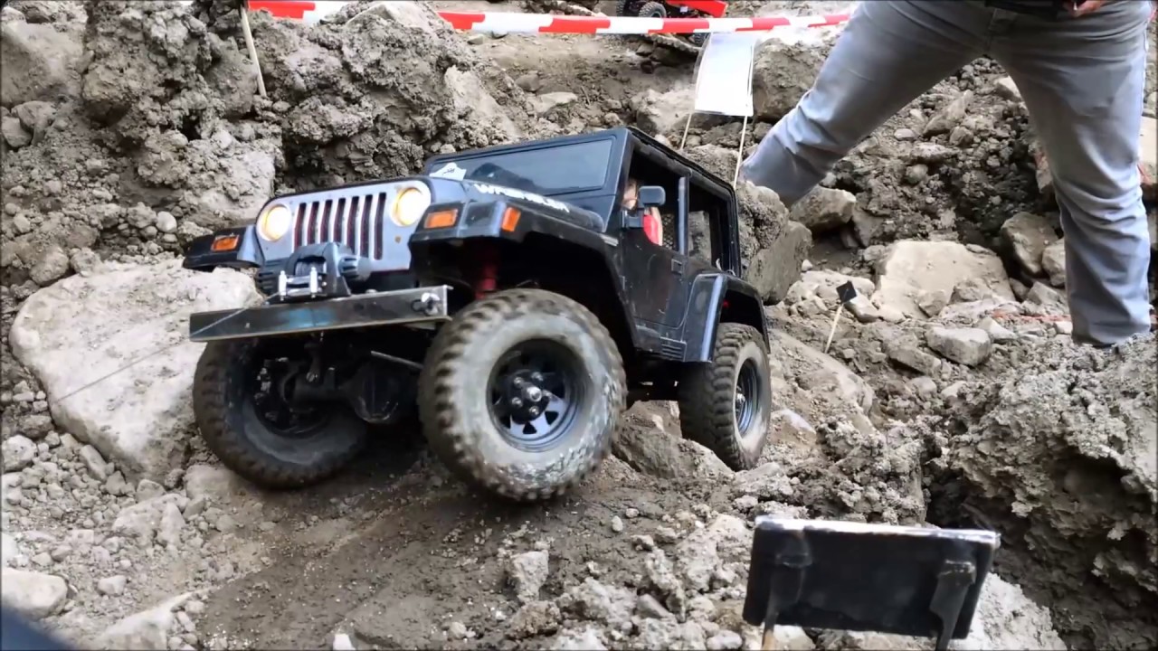 RC superScale Trophy Run 2015 Jeep Wrangler TJ Scaler Crawler - YouTube