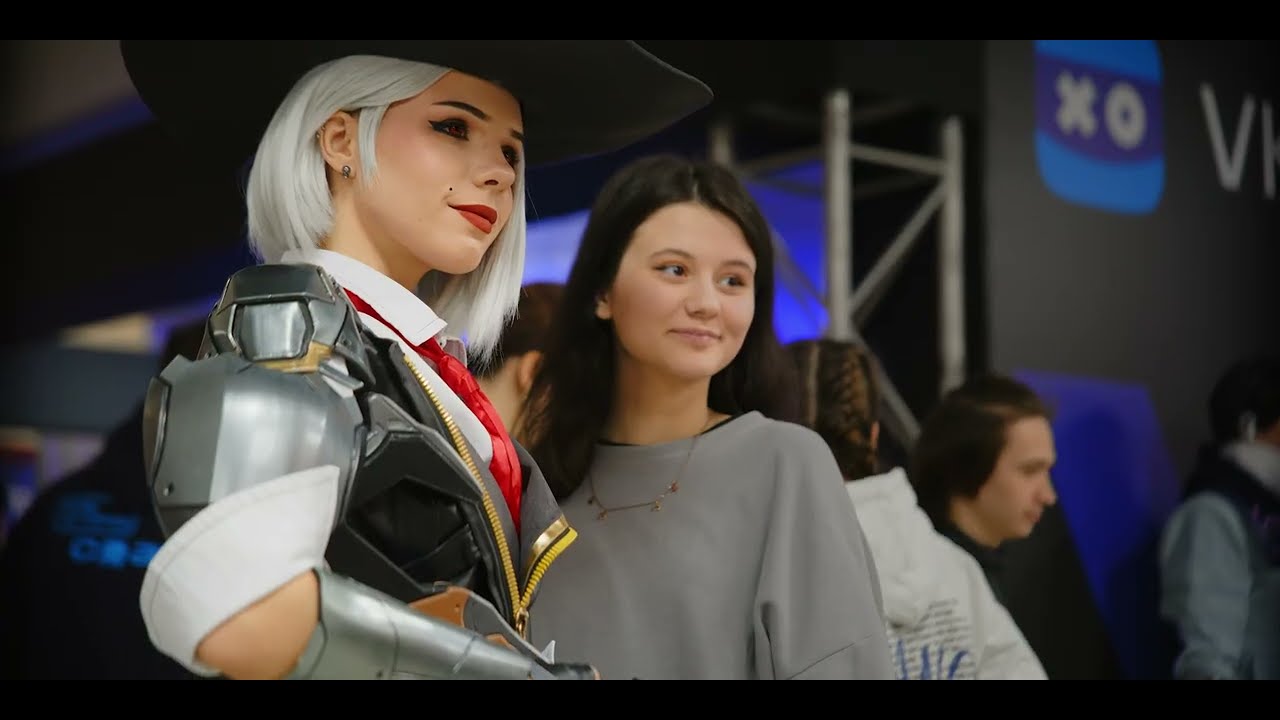 Cosplay on Future Games 2024 - YouTube