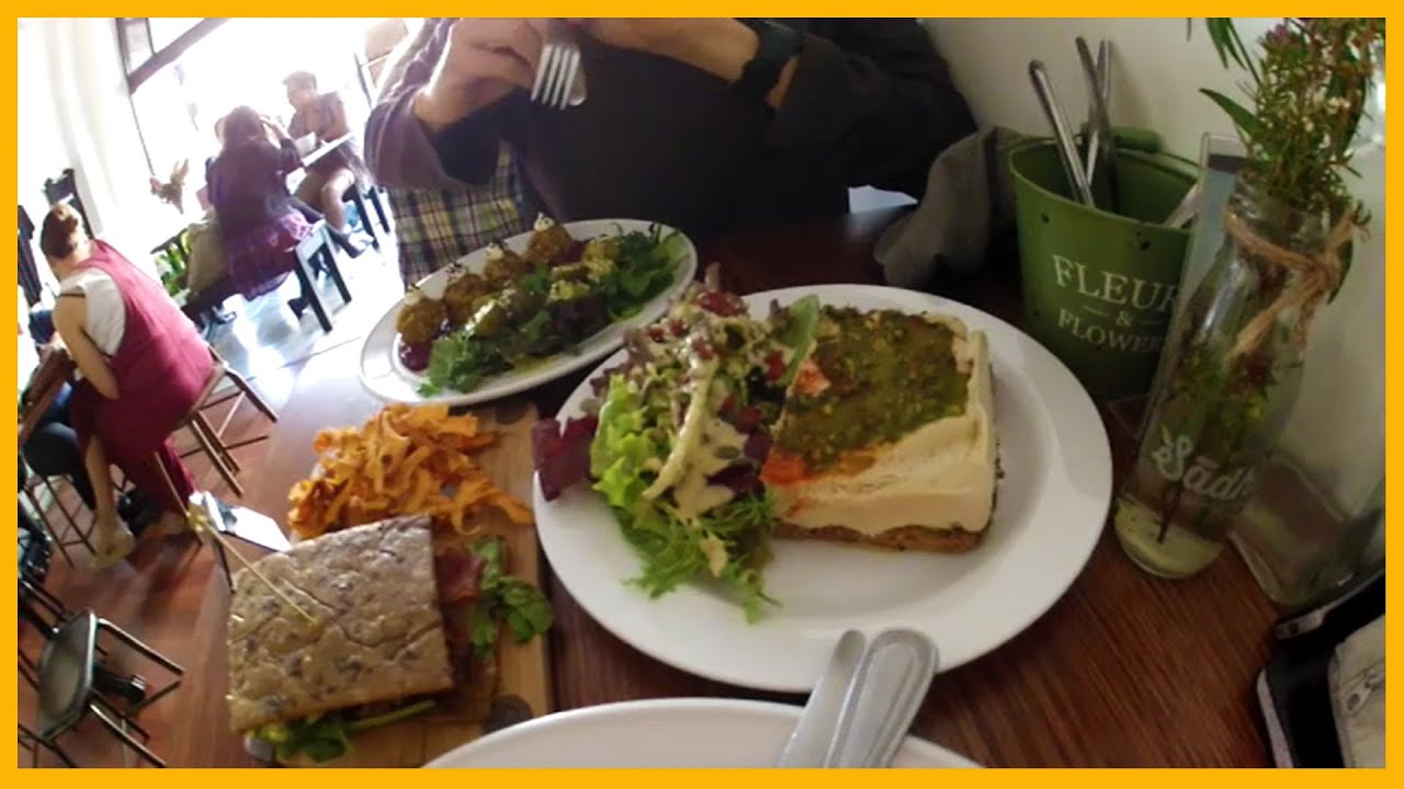 GOURMET RAW FOOD AT SADHANA KITCHEN - YouTube