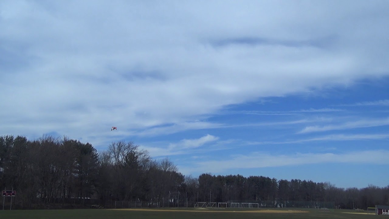 Windy day landing Eflite Ultimate Biplane - YouTube