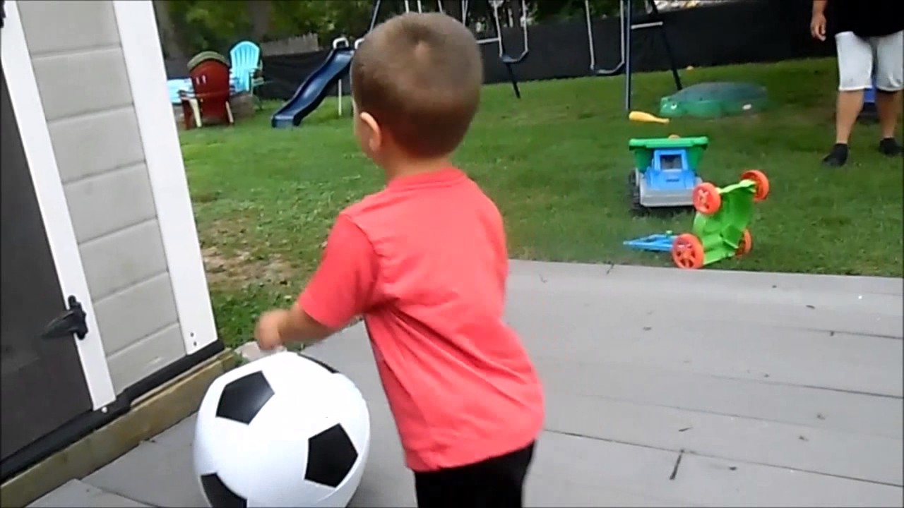 CLUMSY TODDLER SOCCER PLAYER! - YouTube