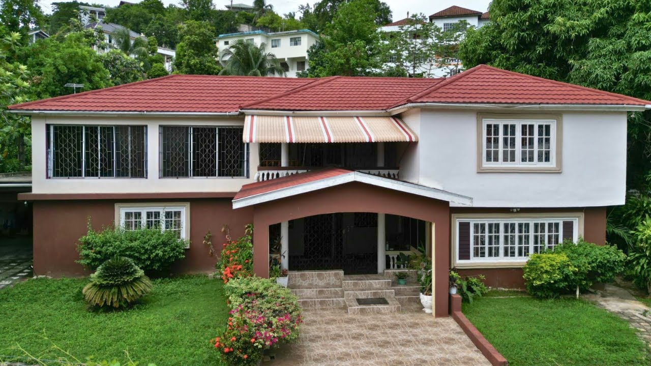 Impressive 6 Bedroom 6 Bathroom House At Stafford Close, Havendale ...