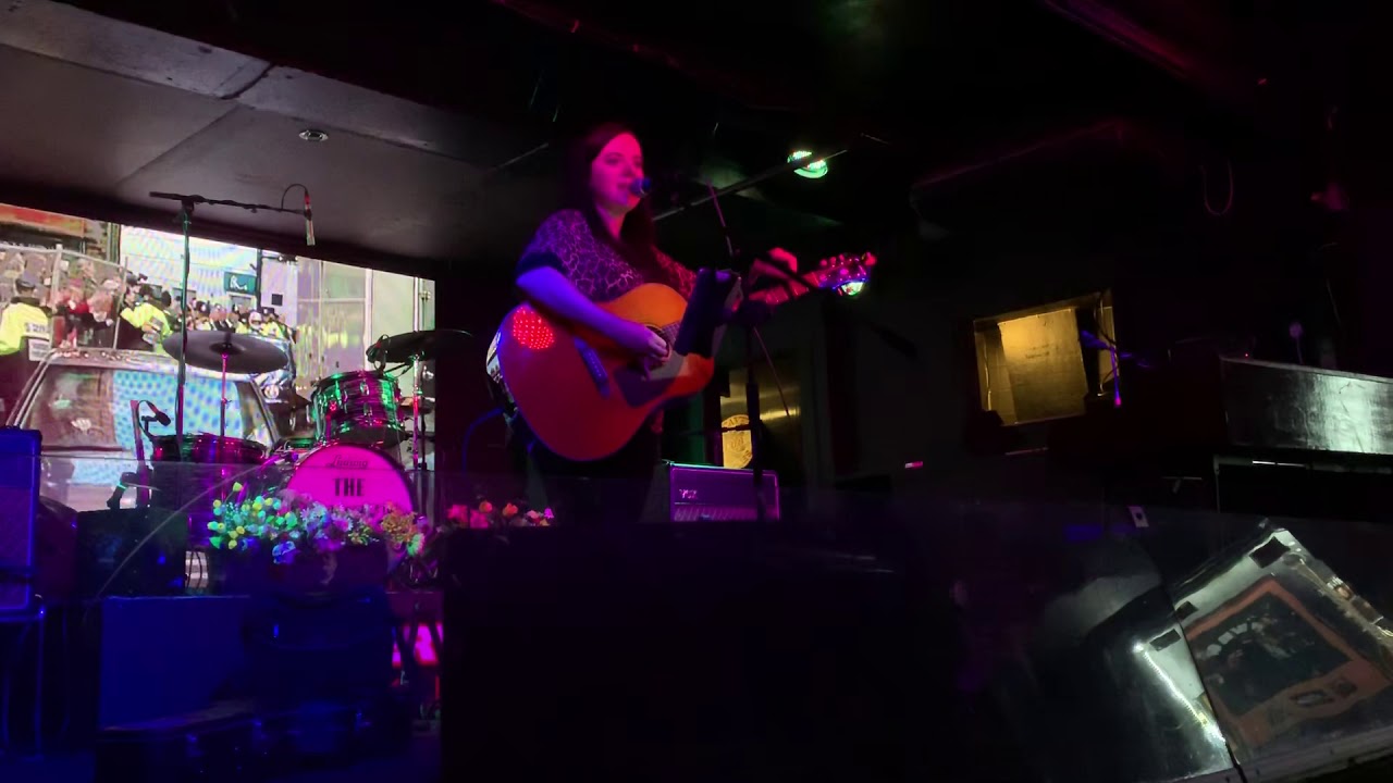 Cathy Carter — Mull Of Kintyre (Beatleweek 2019) - YouTube