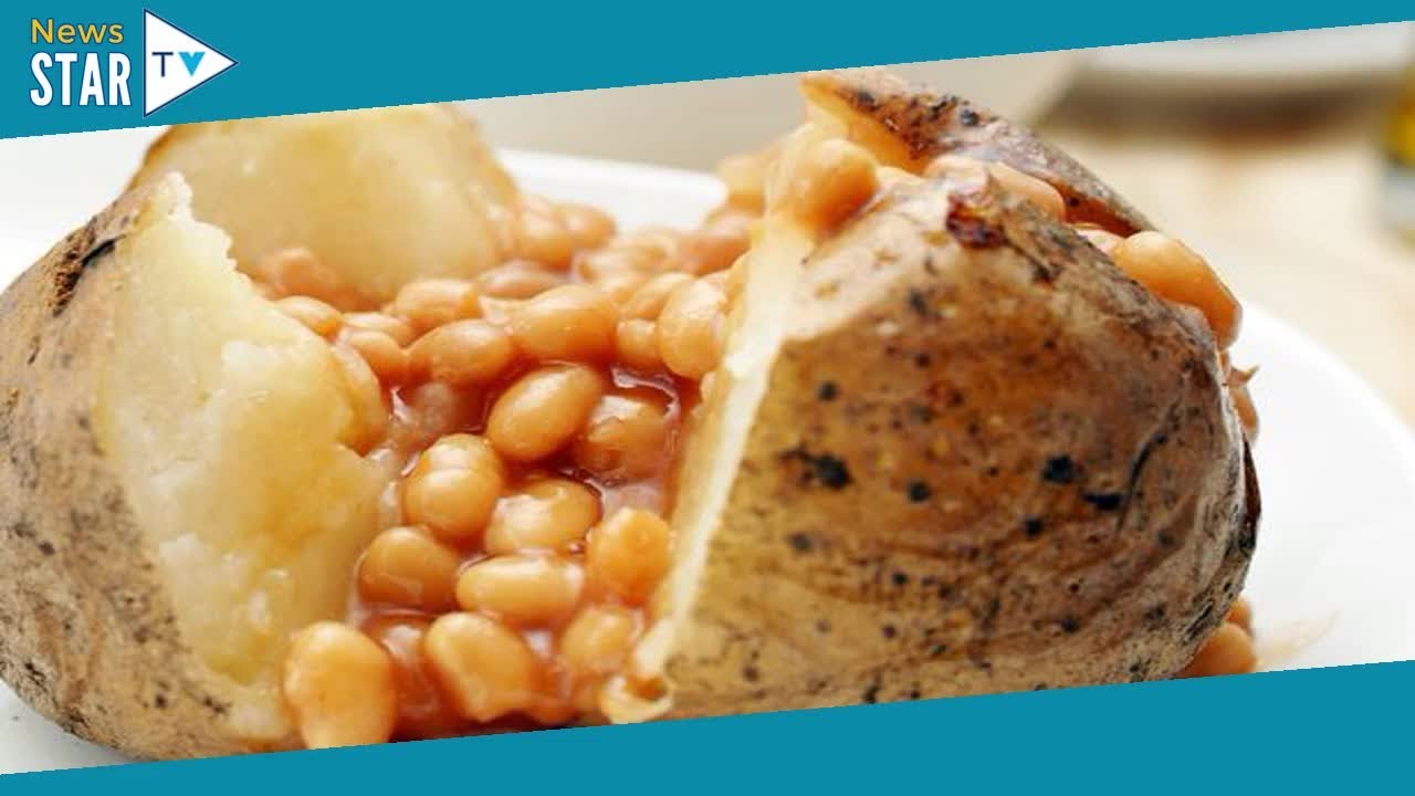 Jacket potato cooking hack that makes skin 'crisp up' in just 15 ...