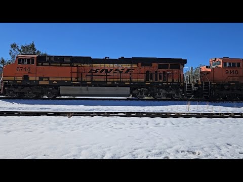 BNSF 6744 Leads Mixed Freight in Colorado Springs! 2x1 - YouTube