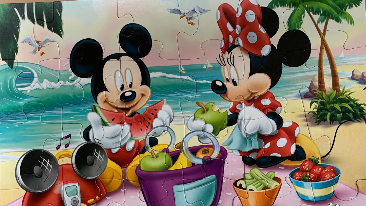 Disney Mickey and Minnie Mouse solving puzzle jigsaw for kids - YouTube