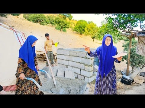 A single woman: Ashraf's construction of a nomadic bath for his ...