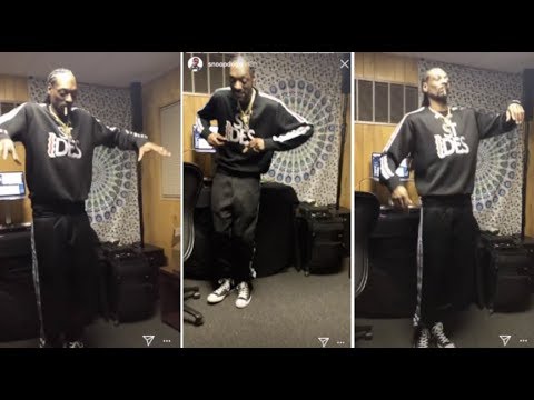 Snoop Dogg Crip Walk