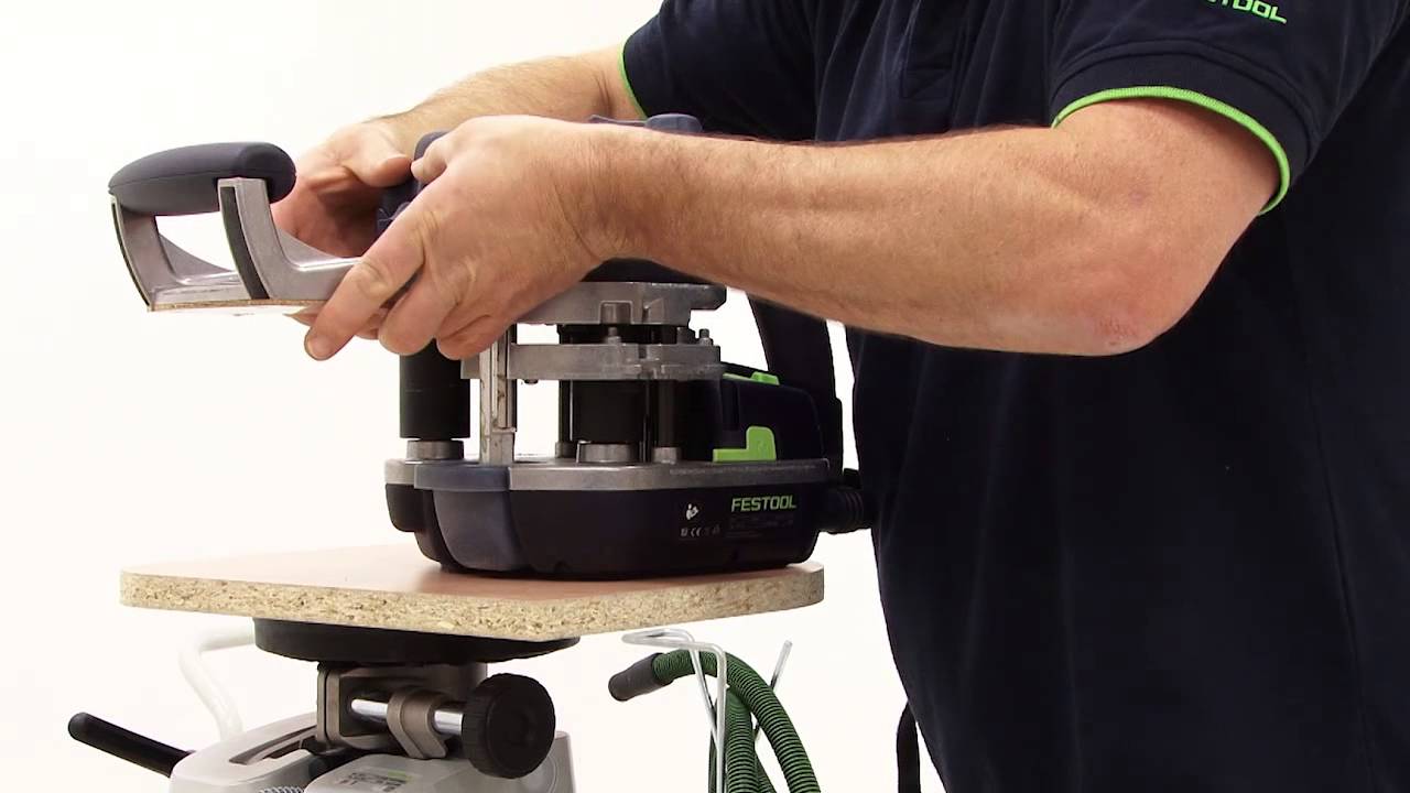 Festool CONTURO n° 05 : Montage de la table de guidage - YouTube