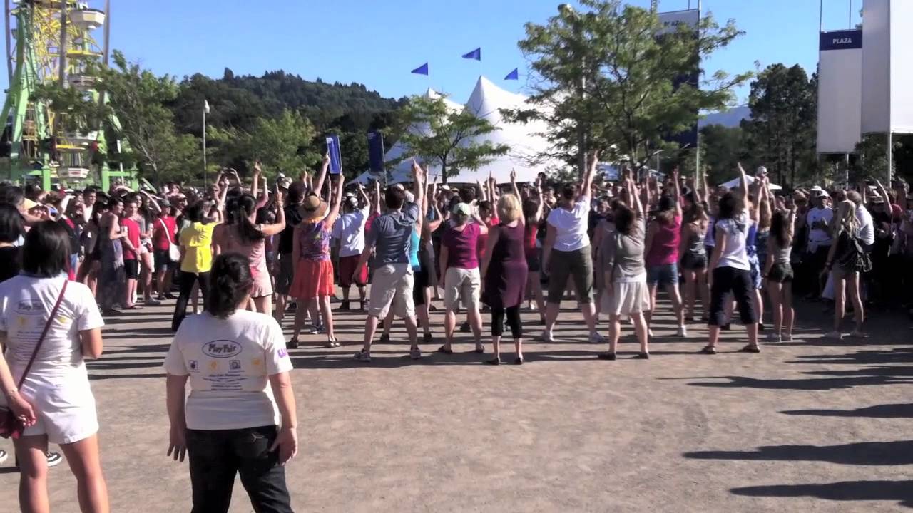 Marin County Fair Healthy Flash Mob - YouTube