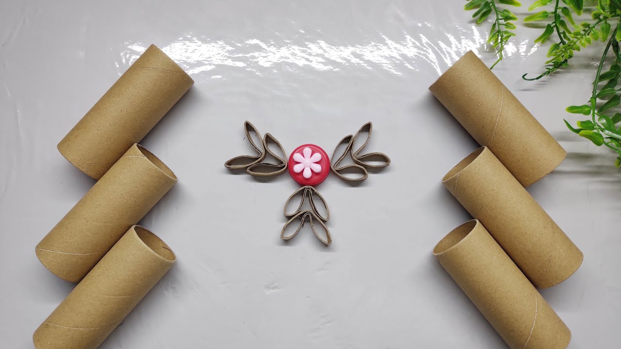 How to make simple paper stars from toilet paper rolls | DIY Christmas ...