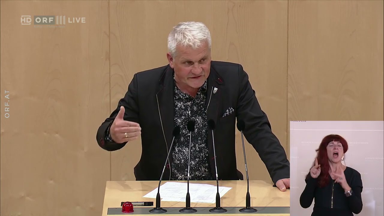 2022-10-13 153 Christian Lausch FPÖ - YouTube