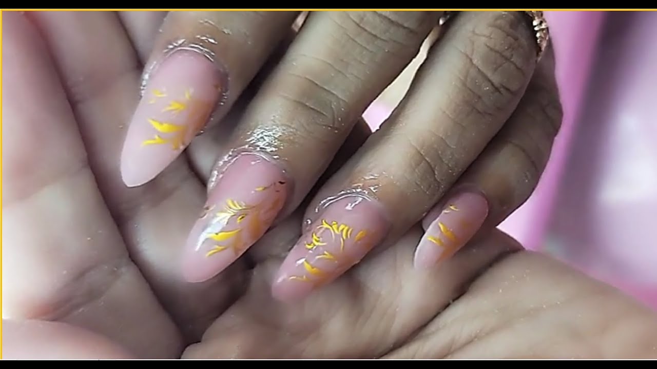 Do a set of nails for the following days of Valentine's Day - Max ...