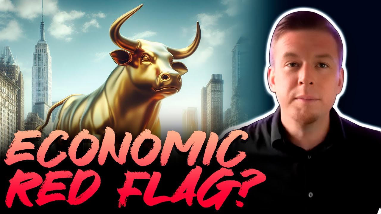 RED FLAG? Mortgage Refi Demand Spikes 21% - YouTube