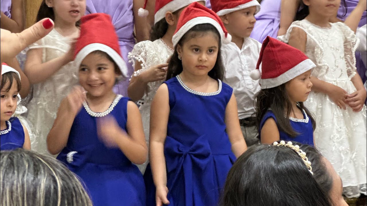 Lorenna e Lorenzo ação de graças - YouTube