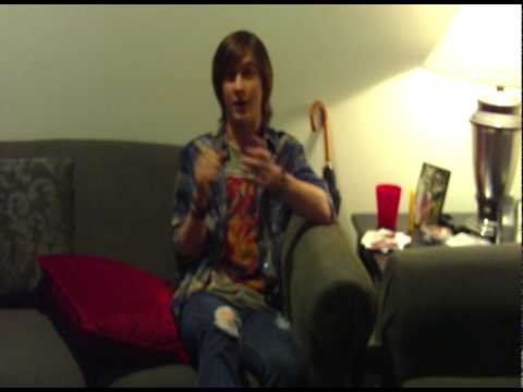 GL Hangs on Set with I'm in the Band's Logan Miller - YouTube