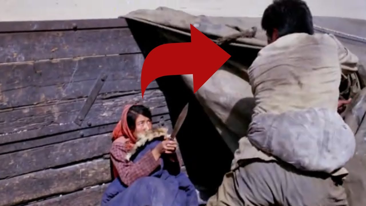 A homeless man meets a woman on the run in the desert, and the two end ...