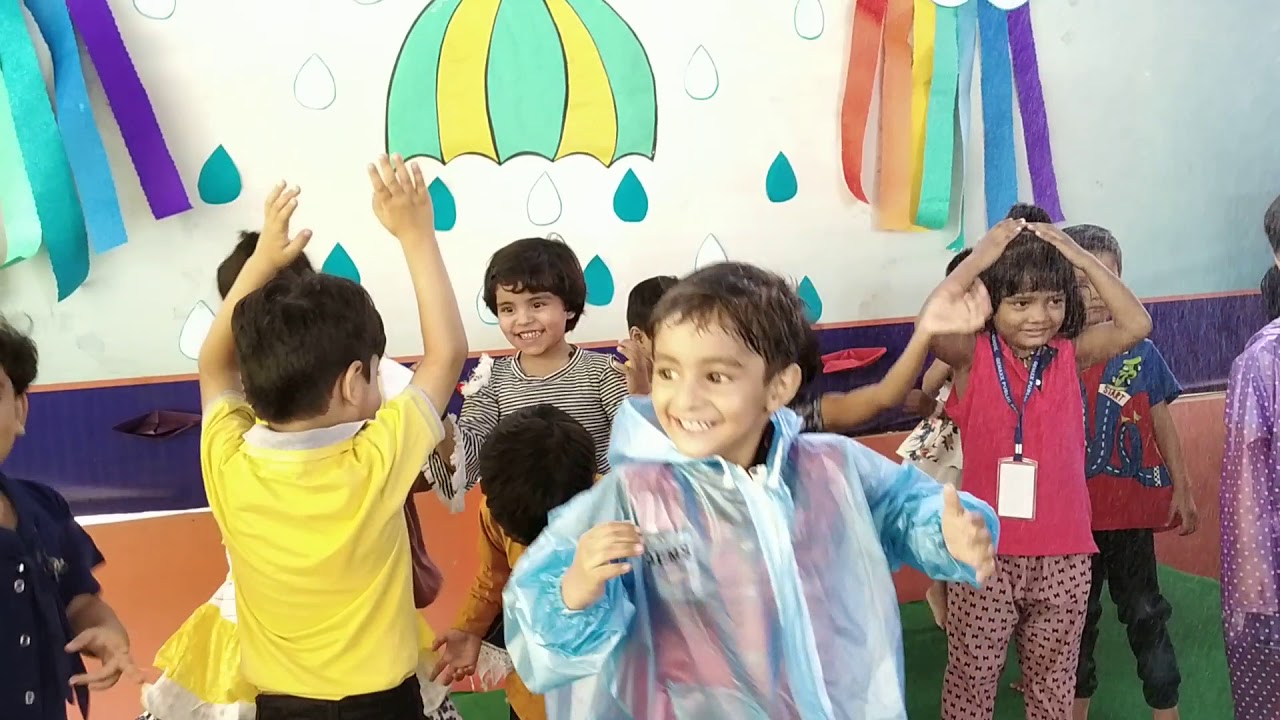 Dance Performance By Kindergarten - YouTube